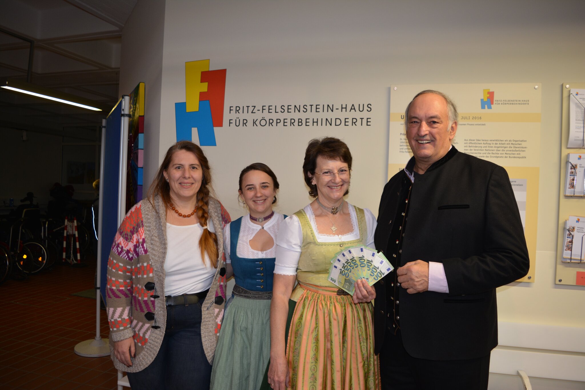 800 Euro für einen guten Zweck: D`Lechauer spenden an das Fritz ...