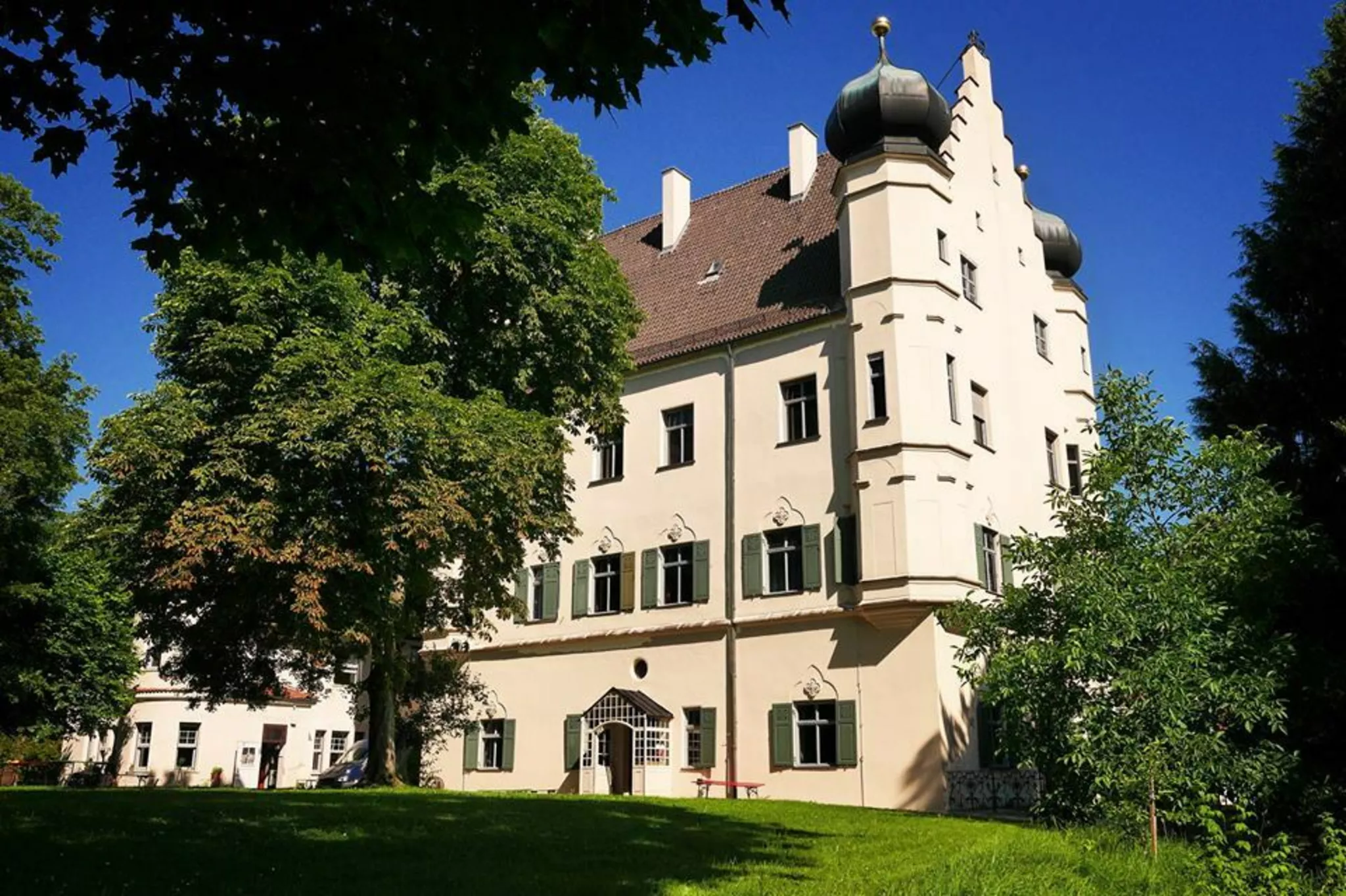 Beschreibungen des Hurlacher Schlosses - Hurlach