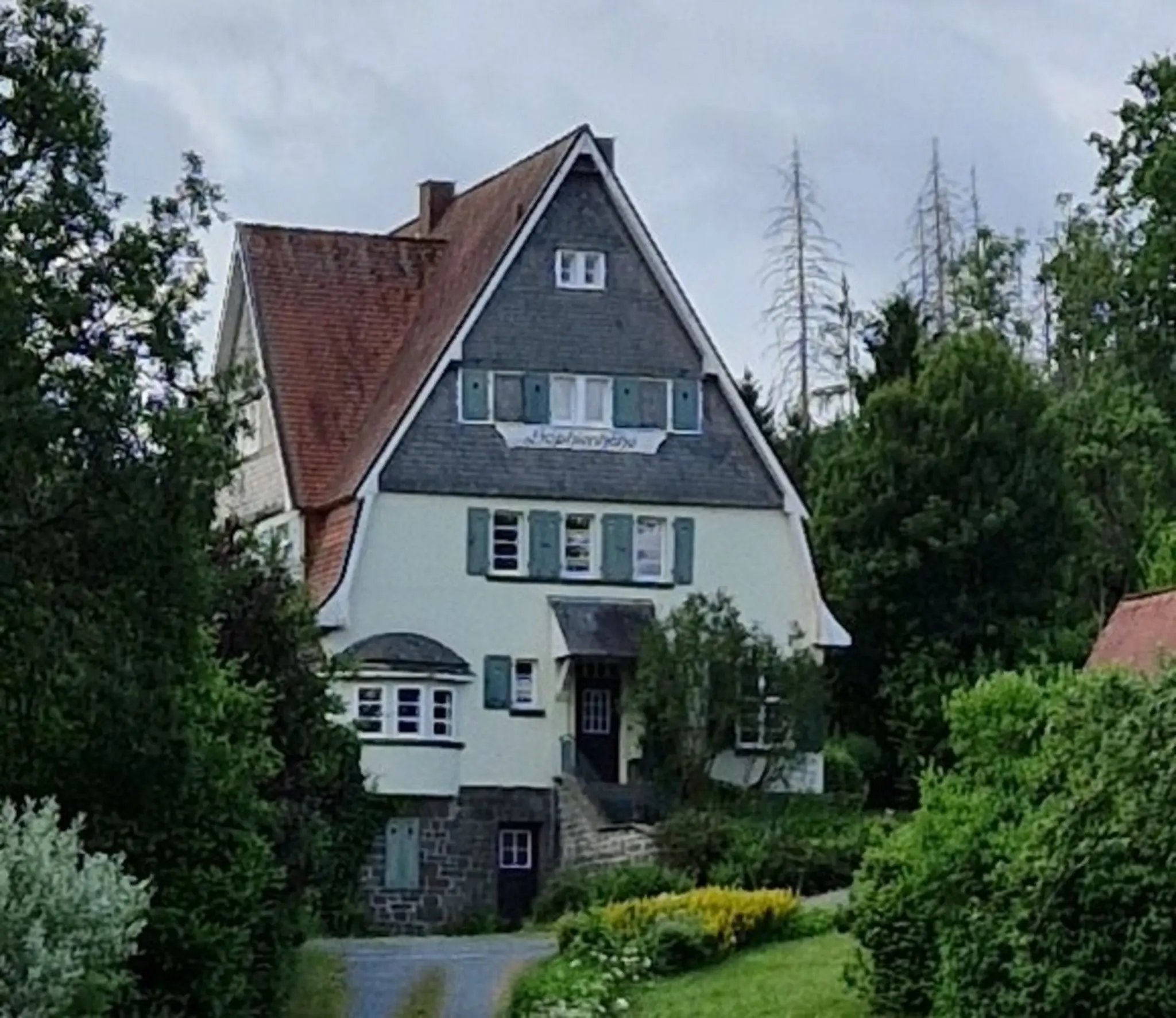 Gebaut 1913: Haus Sophienhöhe in Hatzfeld - Hatzfeld (Eder)