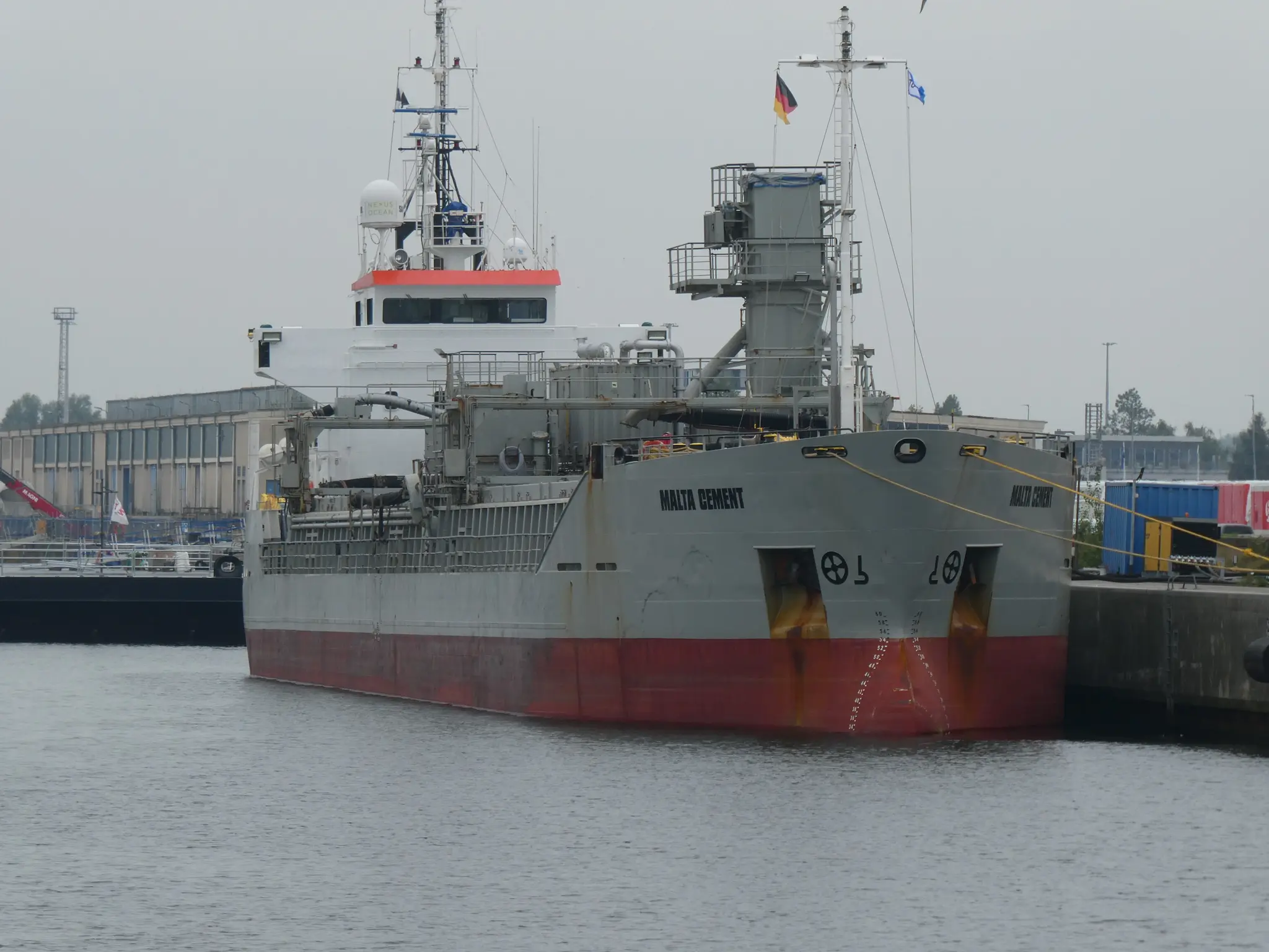 Zementfrachter Malta Cement: Der niederländische Frachter Malta Cement ...