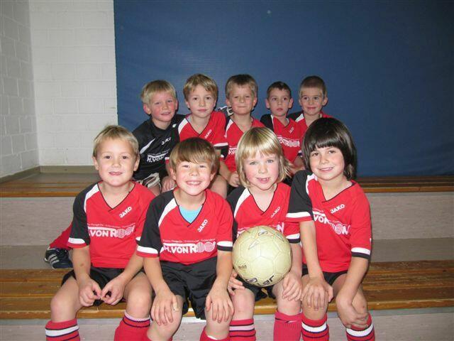 Wilkenburger G-Jugend-Fußballer setzen Zwischenrunde fort