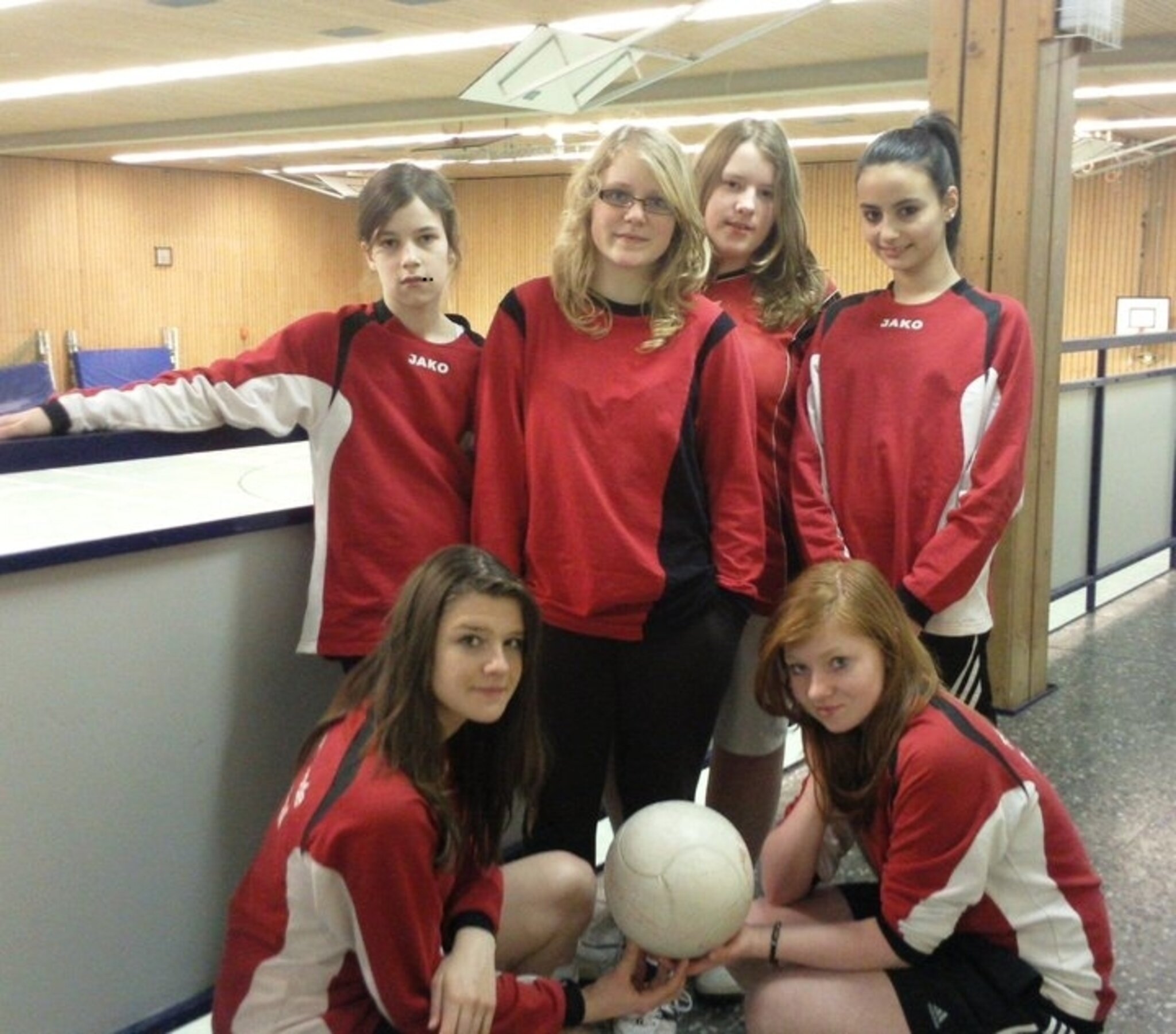 Faustball im TSV Mesmerode - Letzter Spieltag der weibl. Jugend C im ...