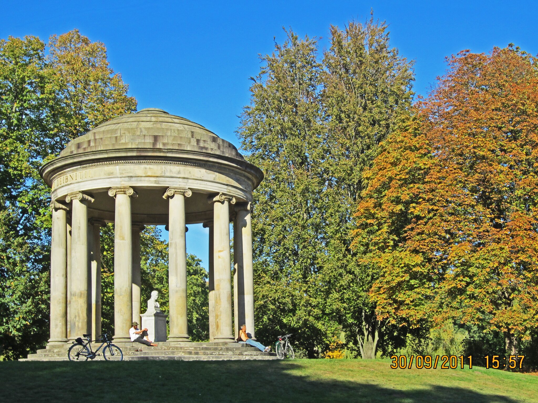 30. September 2011. Spaziergang im Georgengarten in Hannover ...