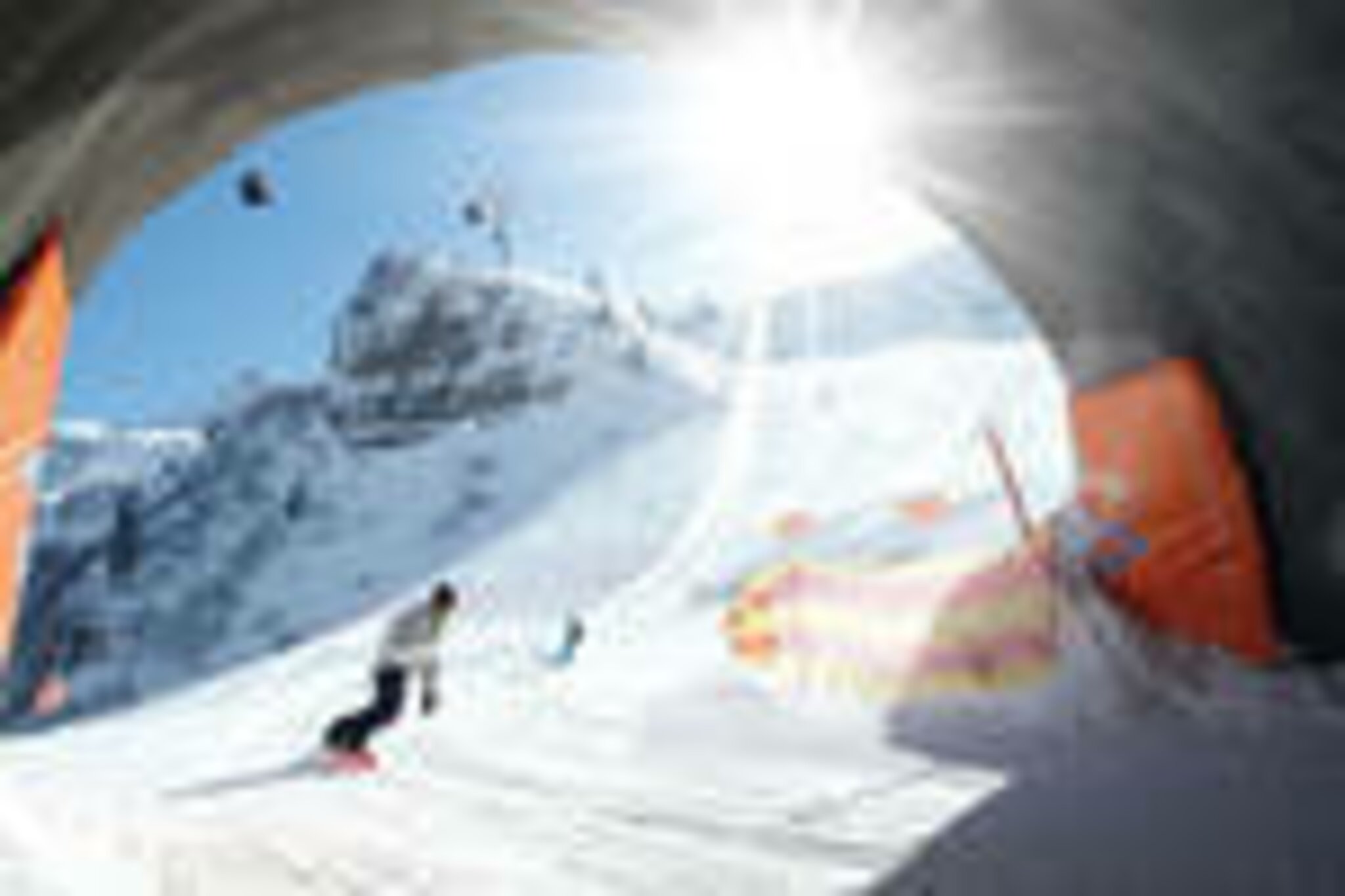 Ski- und Snowboard Kurs und Fahrt