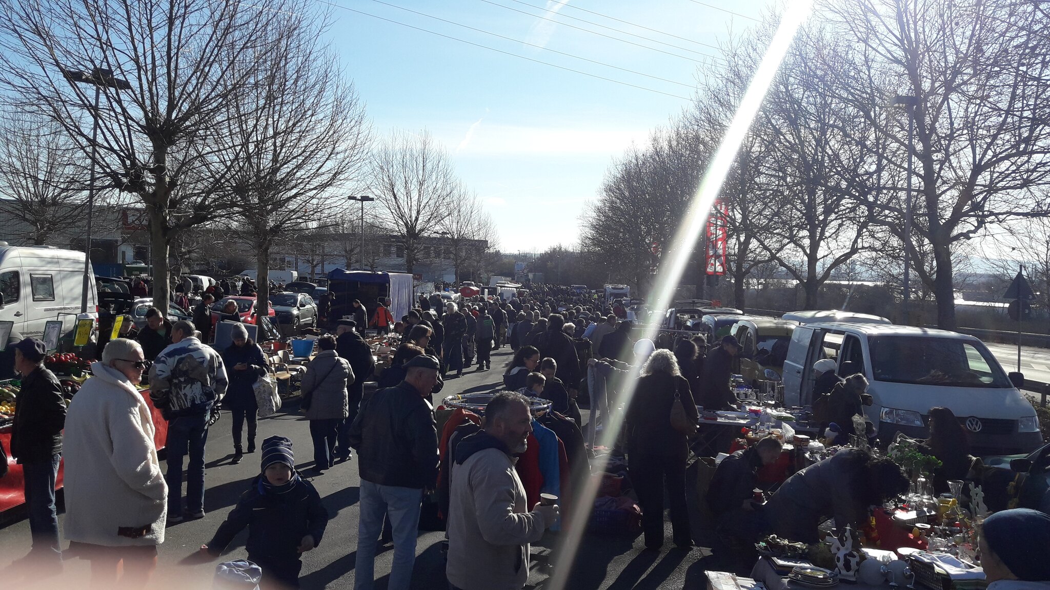 FLOHMARKT in Usingen