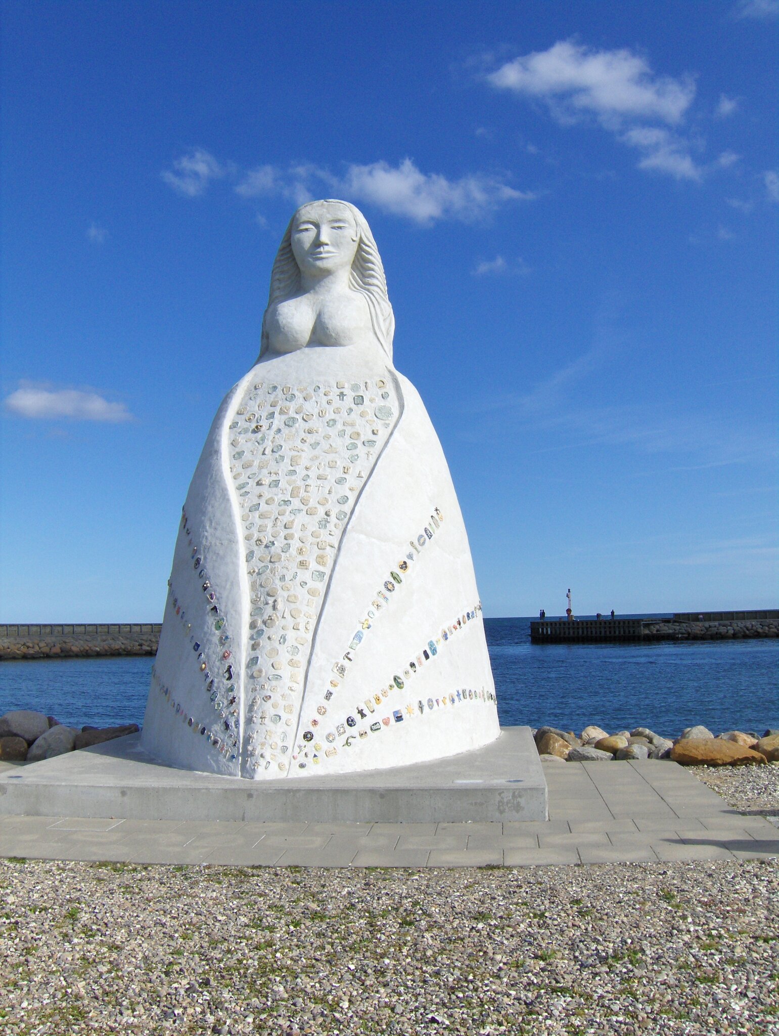 Die Frau im hafen - Saeby Dänemark