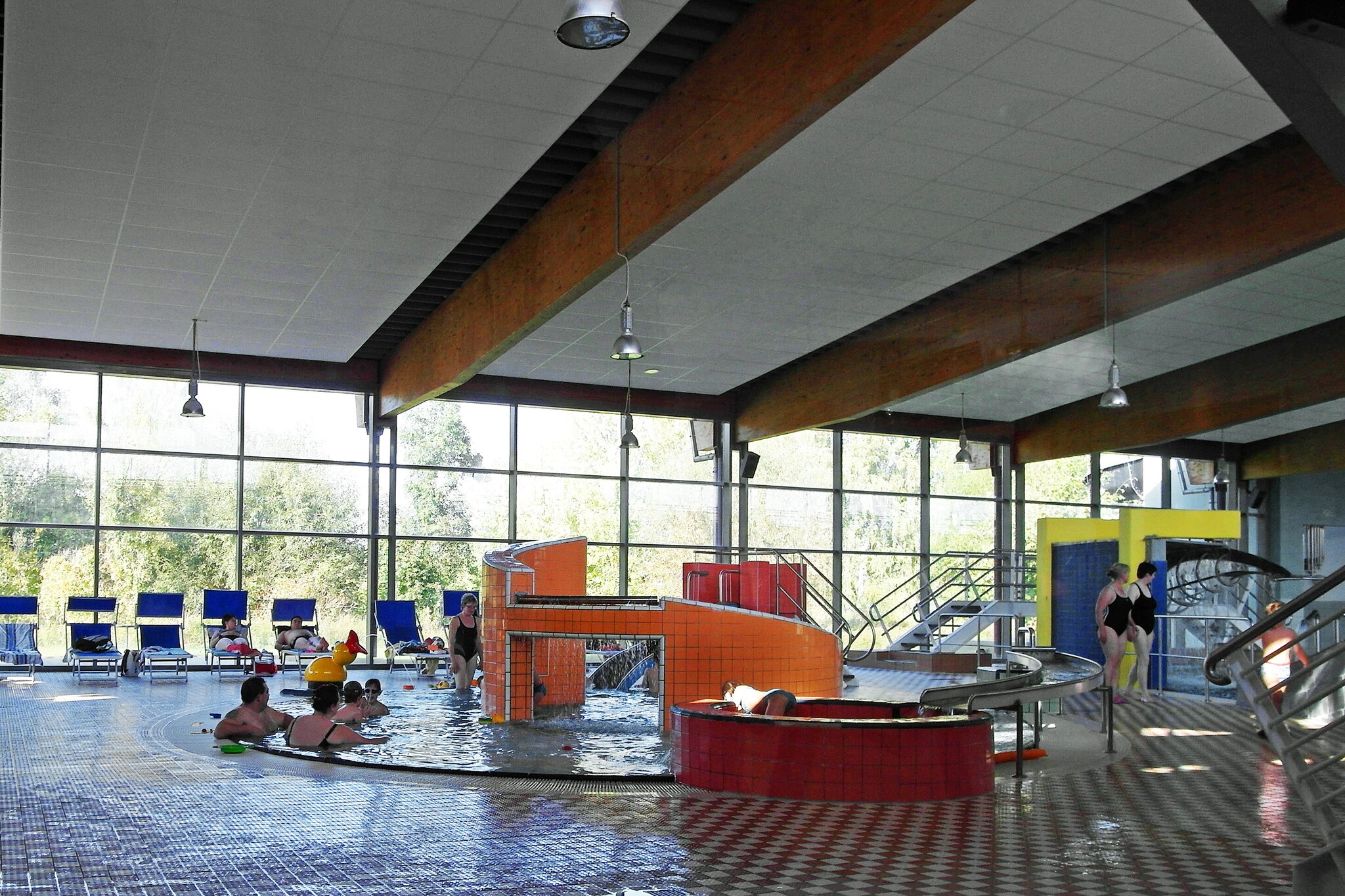 Sport- und Spaßbad Aqua-Riese