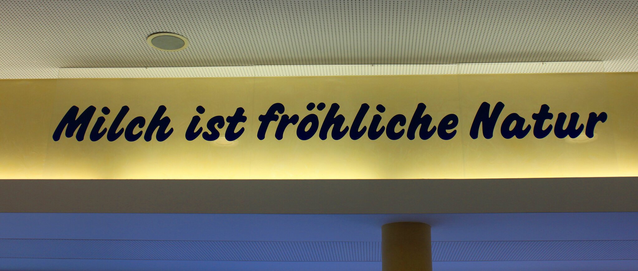 DER ANDERE SLOGAN.