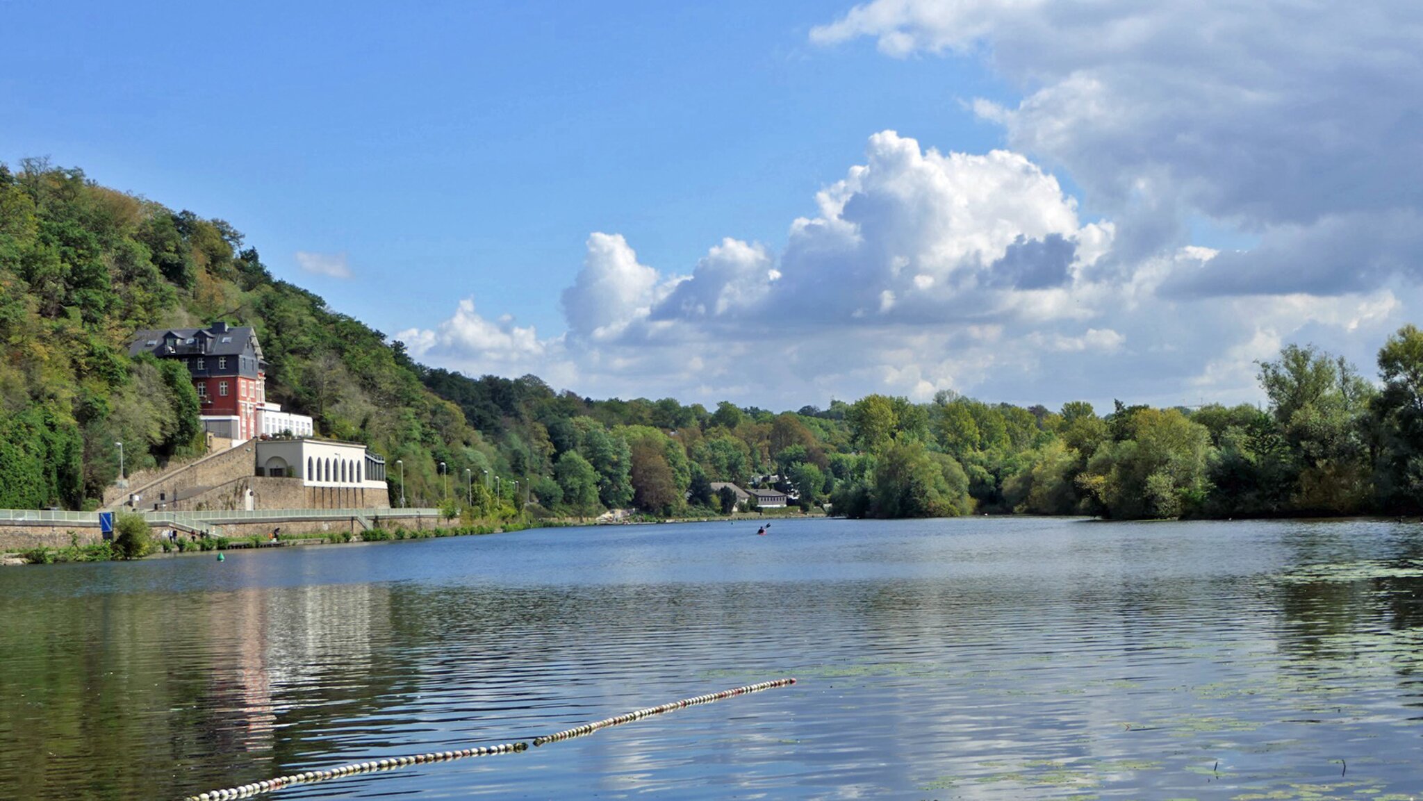Die Ruhr bei Mülheim-Saarn